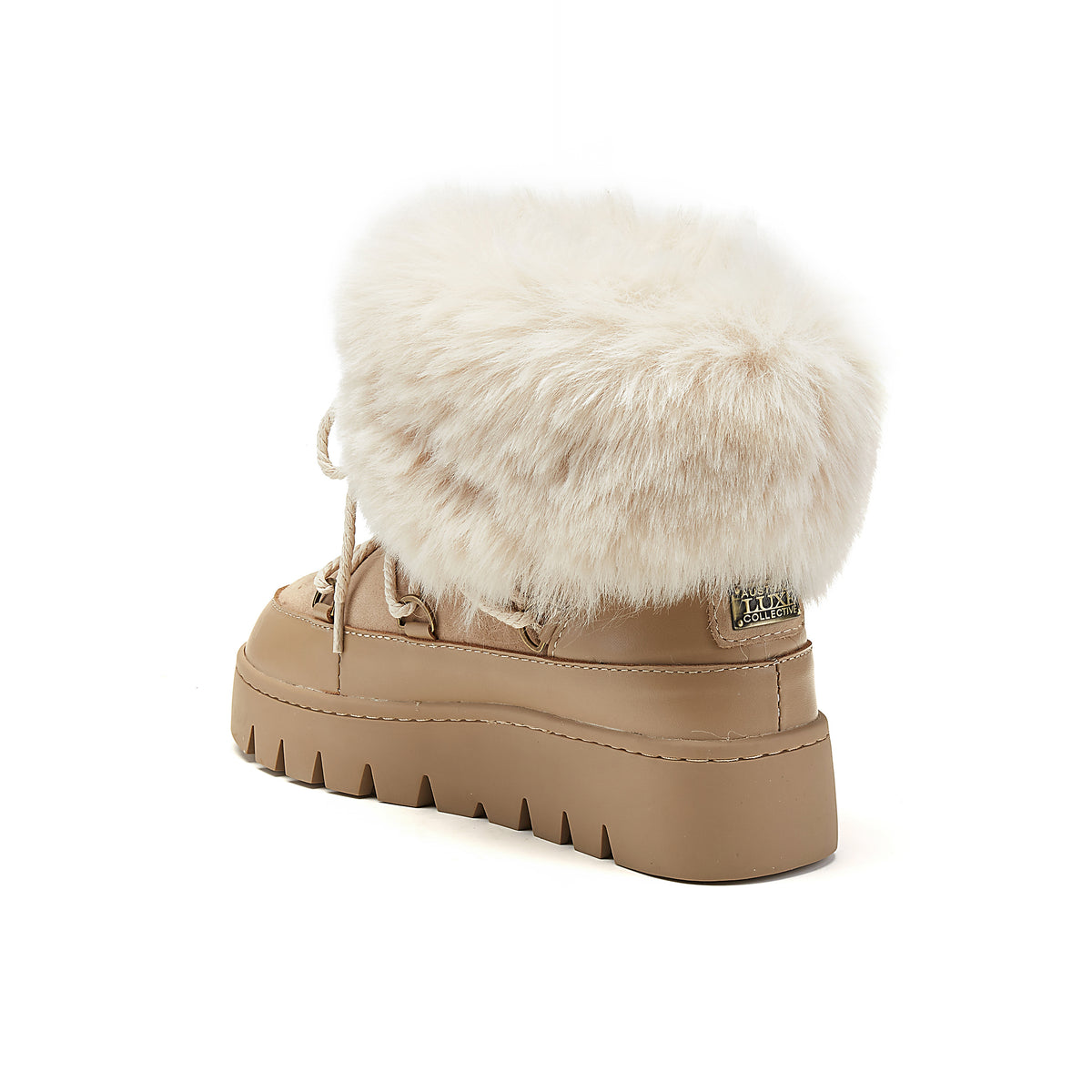 Cosy snowboot style Casper with soft leather and suede upper, lined in ...
